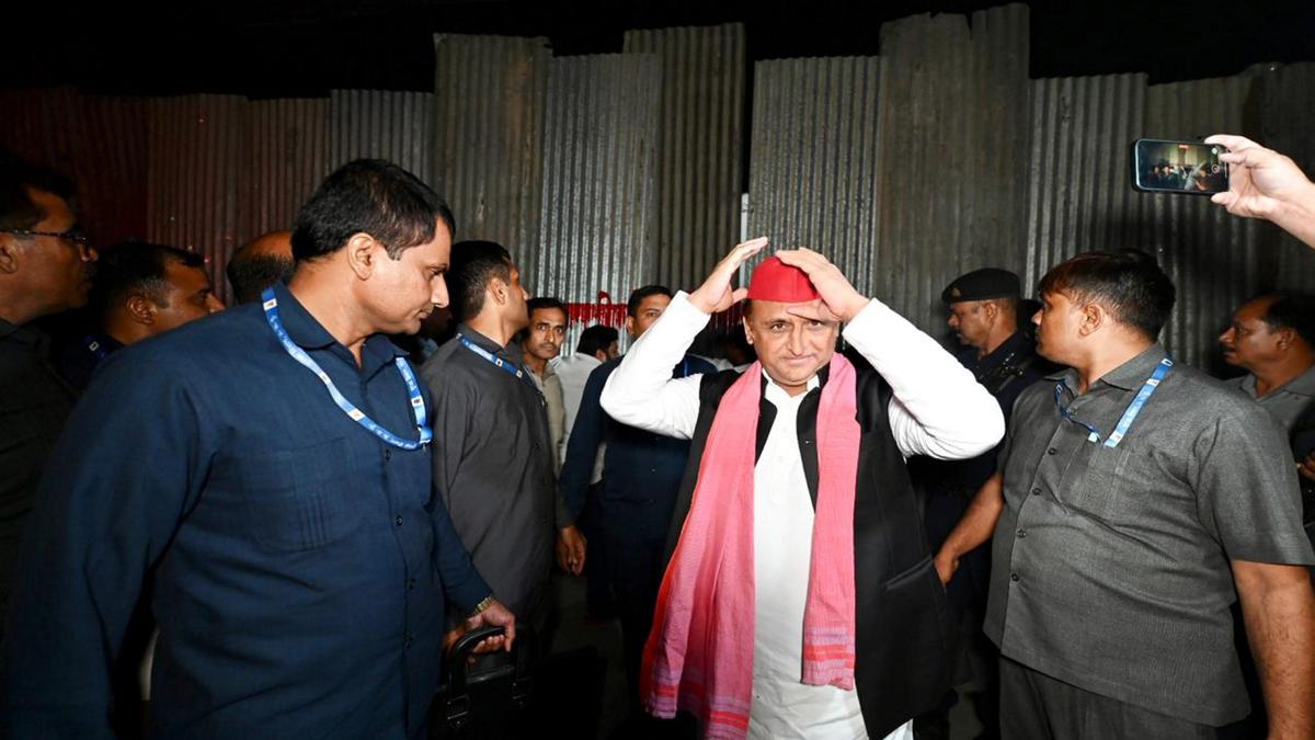 JPNIC controversy: Akhilesh told not to visit JP Narayan International Centre due to ‘security ...