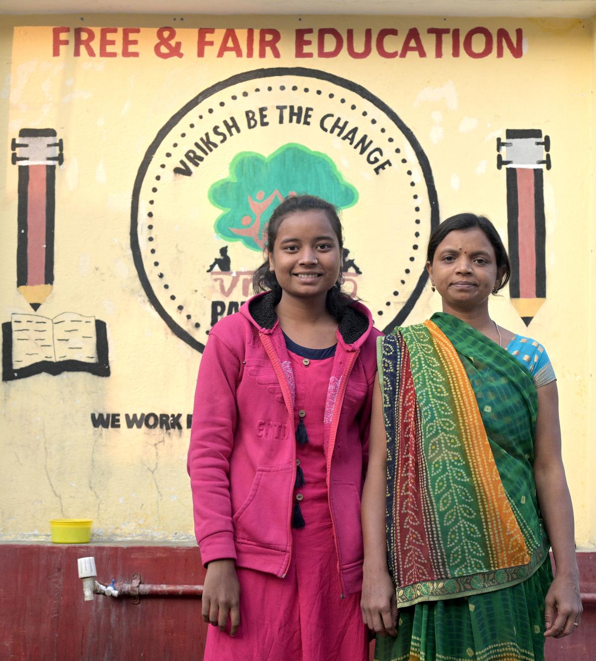 In a weavers’ village, a library to fulfil dreams - The Hindu