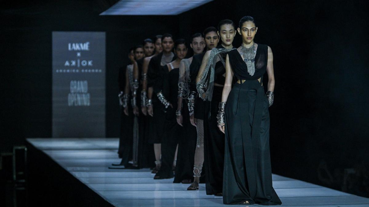 Lakmé Fashion Week 2025 trend report: Menswear, sustainability, and ...