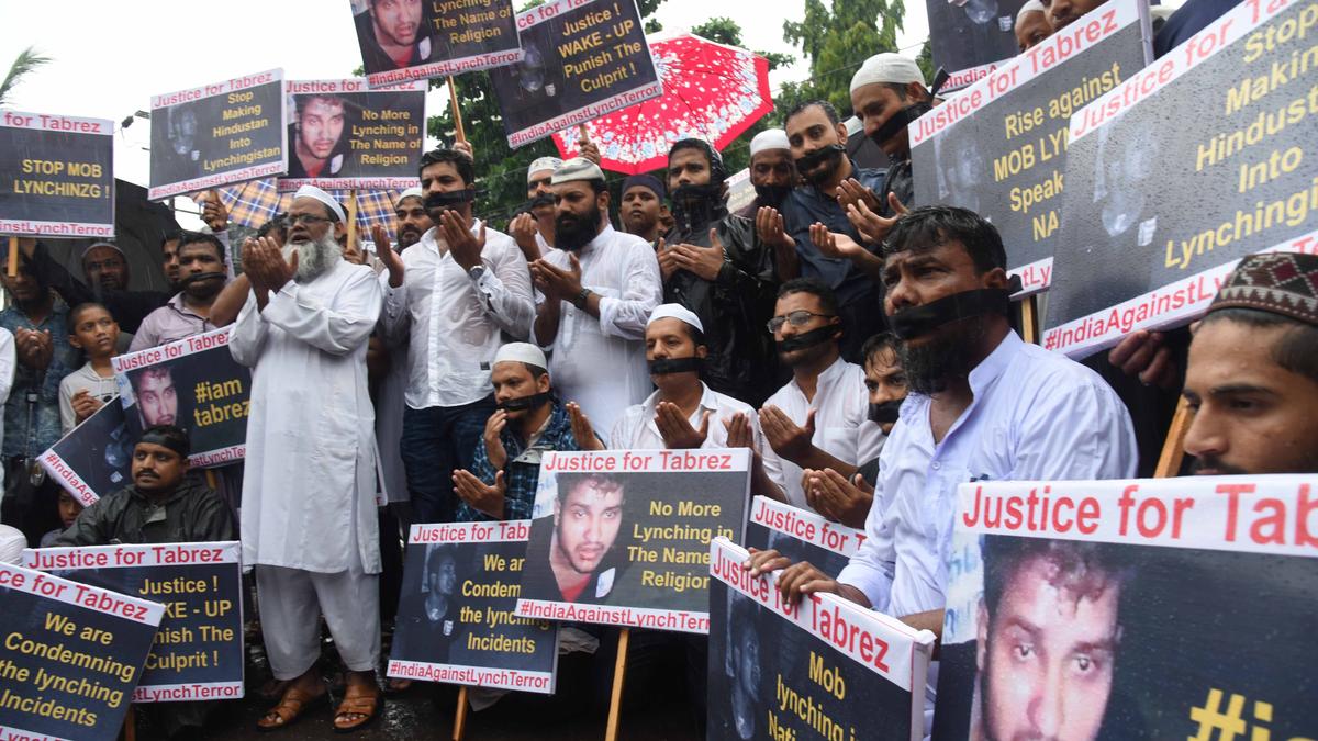 Tabrez Ansari lynching case: Jharkhand Court sentences 10 accused to 10 ...