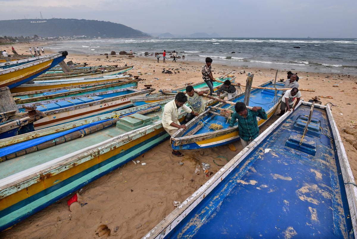 Cyclone Michaung | Coastal Tamil Nadu braces for heavy rain as Andhra Pradesh gears up for ...