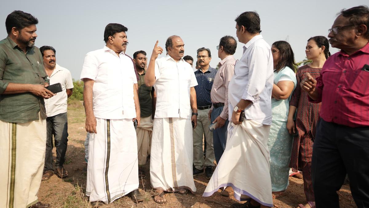 SGOU expedites steps for constructing headquarters - The Hindu