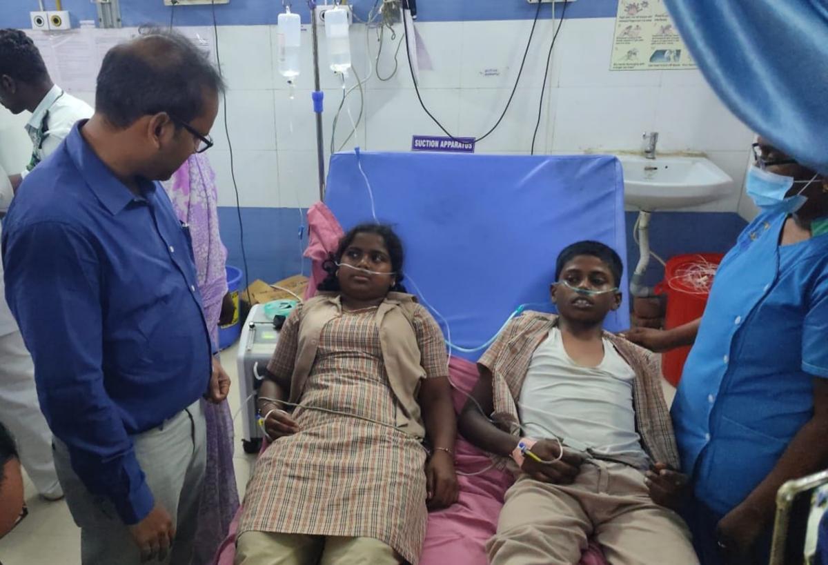 Hosur school students hospitalised after developing breathlessness from ...