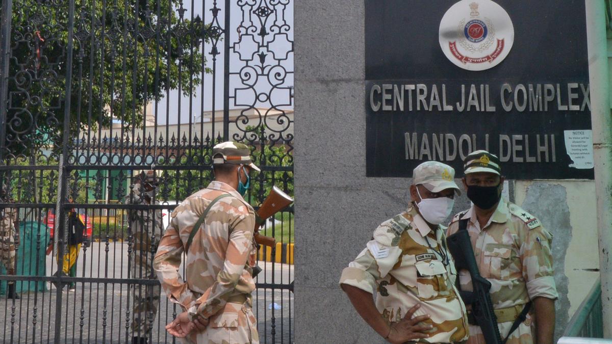 Mandoli inmate kills self; third suicide in fortnight in Delhi jails ...