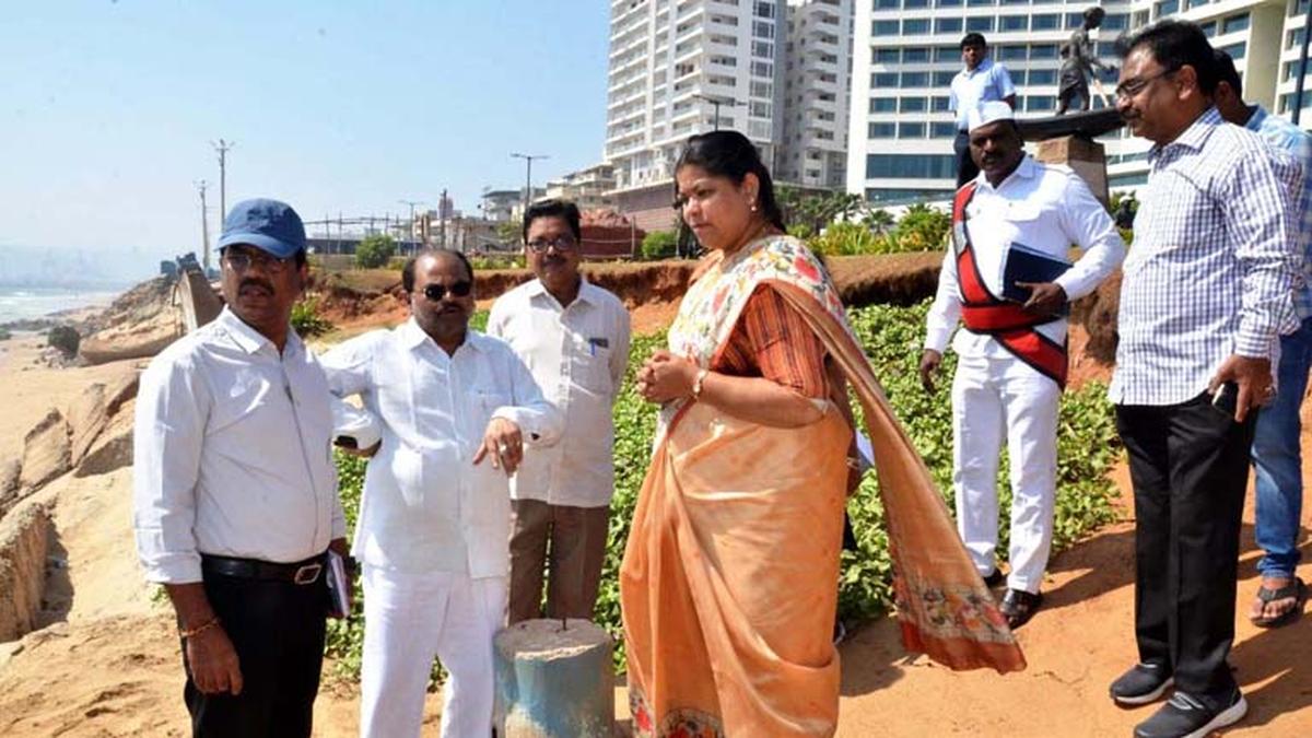 Visakhapatnam Mayor inspects damaged Varun Beach Park - The Hindu