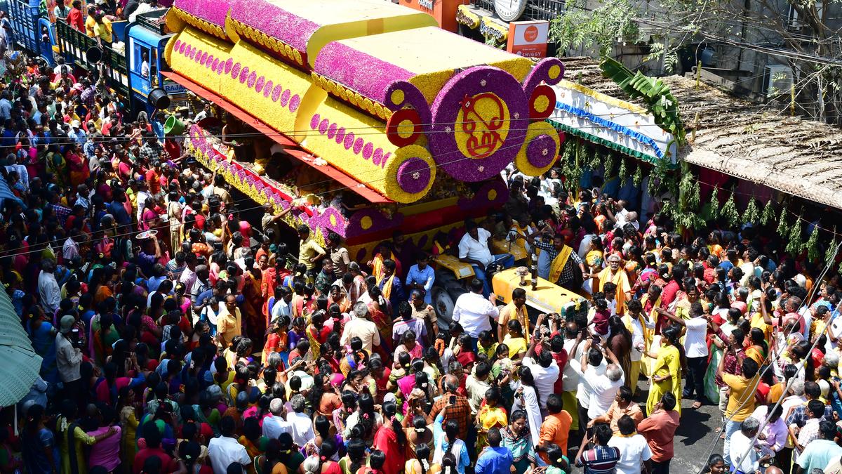 Flower offering ceremony held at Kottai Mariamman temple in a grand ...