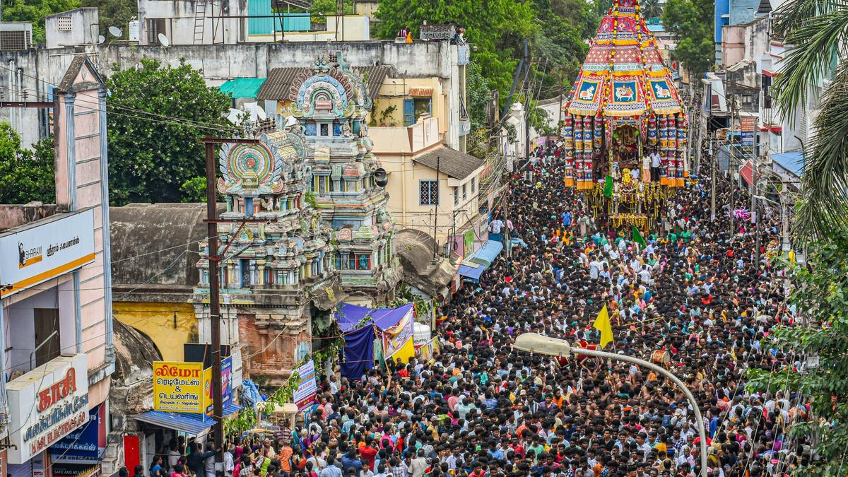 Big Temple car festival held in Thanjavur - The Hindu