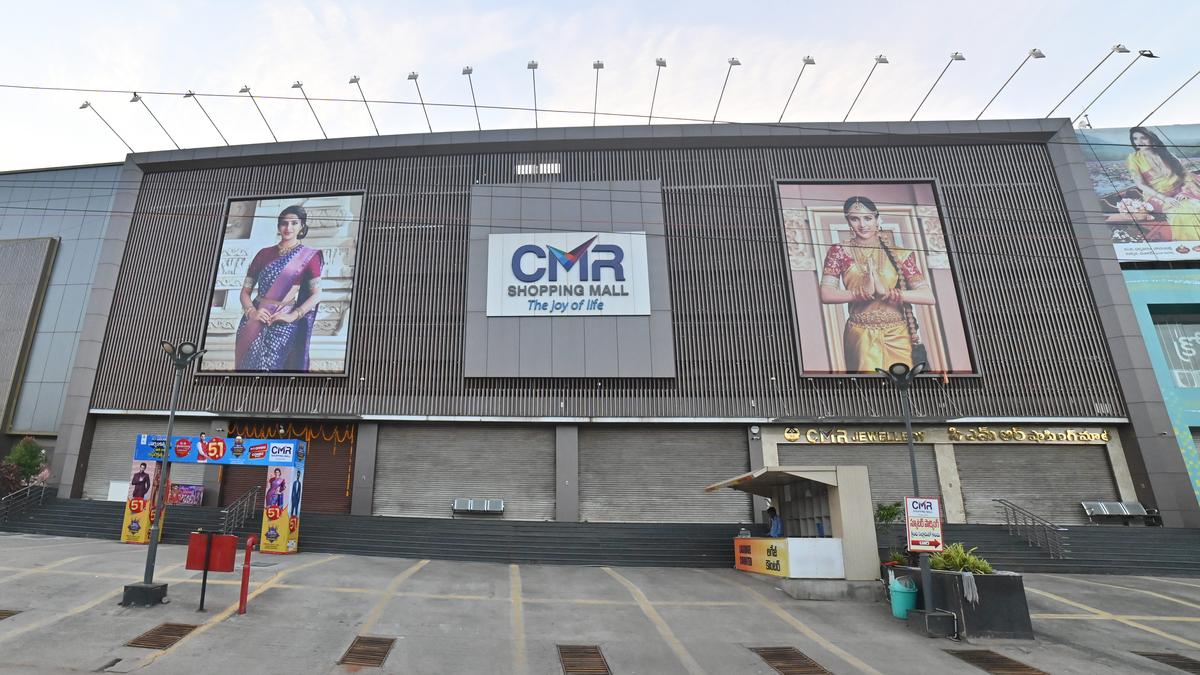 CMR: A four-decade legacy in the retail realm of textiles - The Hindu