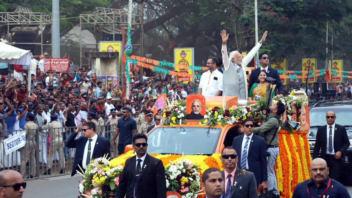 LDF, UDF downplay BJP’s ‘for-Modi’ electoral pitch in Kerala - The Hindu