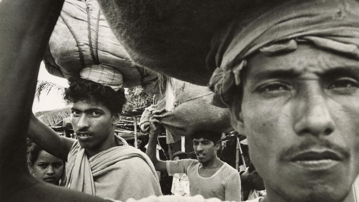 With great ease showcases an India that once was, courtesy the lens of ...