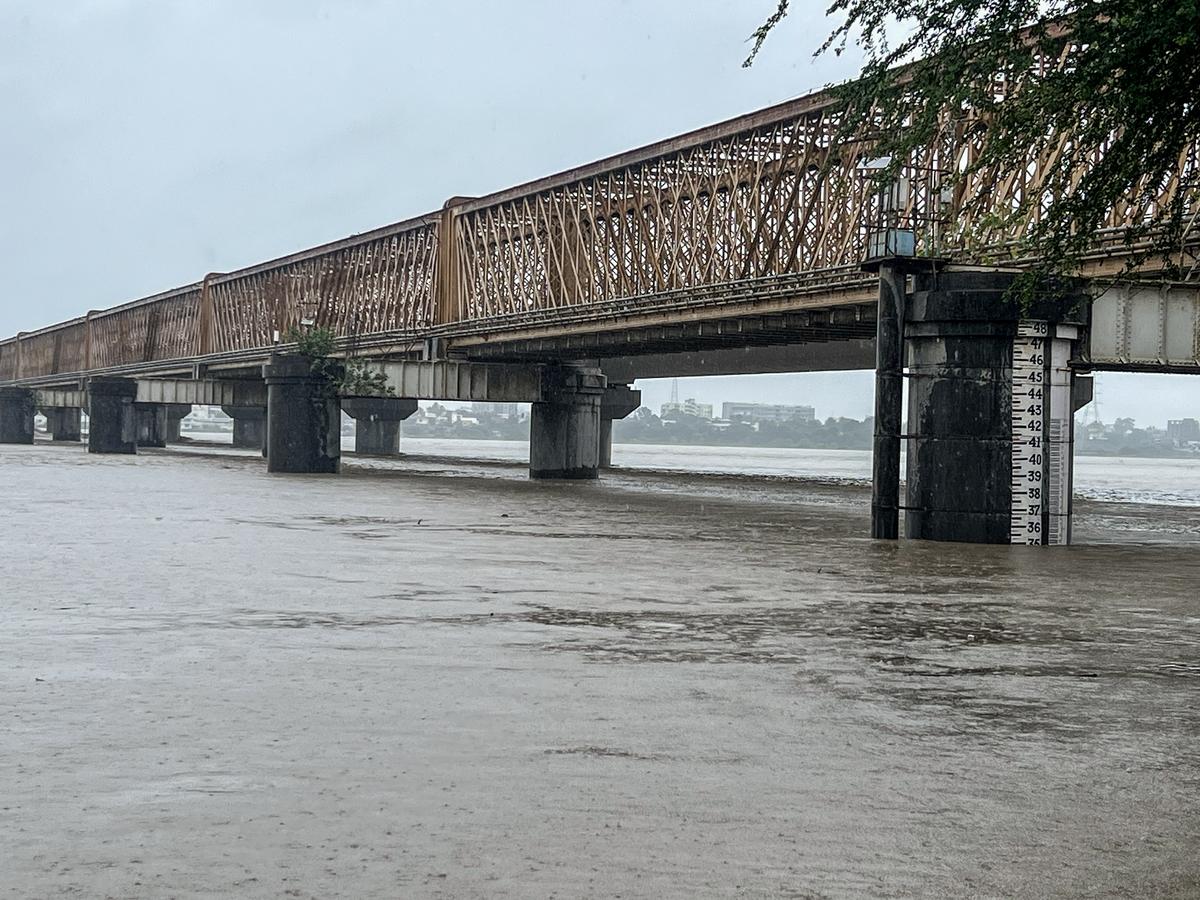 10,000 shifted to safer locations as heavy rains lash several parts of ...