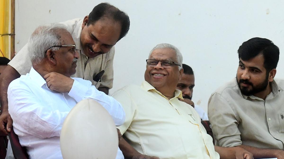 CPI(M) makes clear its stance on ‘criminals in the guise of party ...