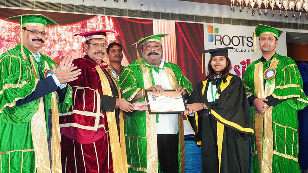 Roots Collegium Graduation Day - The Hindu
