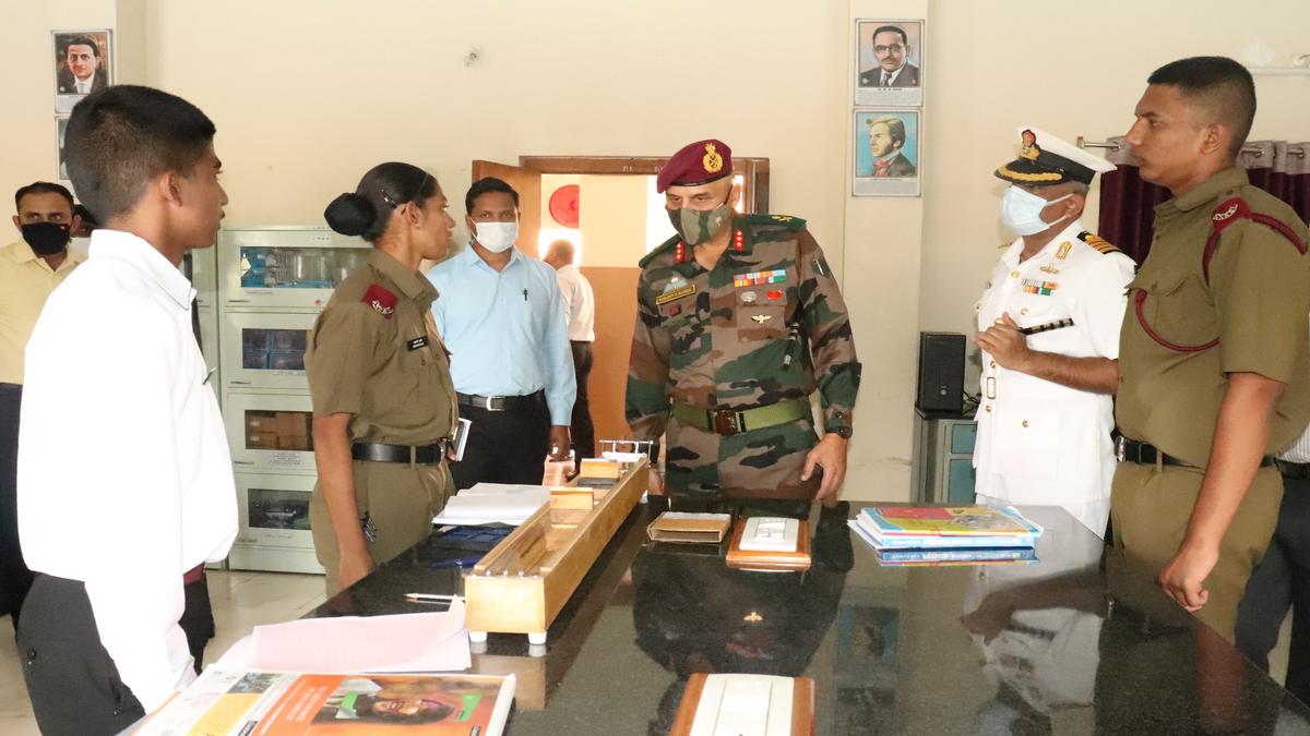 GOC visits Kalikiri Sainik School campus - The Hindu