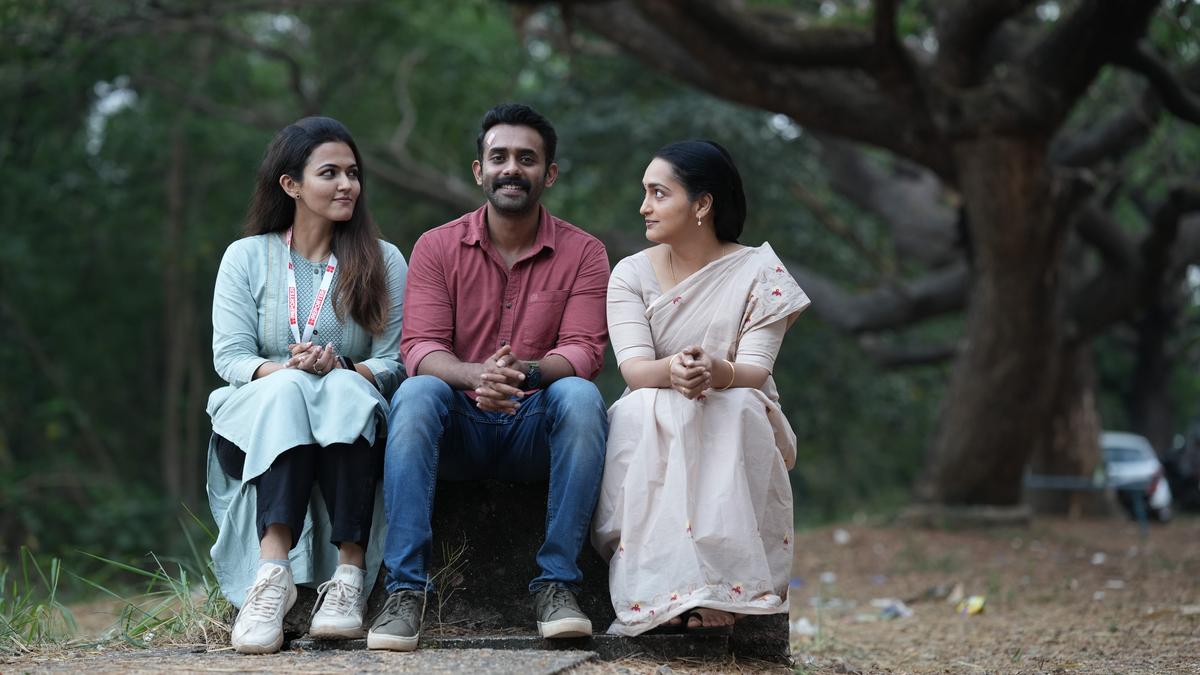 Interview | Debutant director Vishnu Vinay on how the investigative thriller ‘Anand Sreebala ...