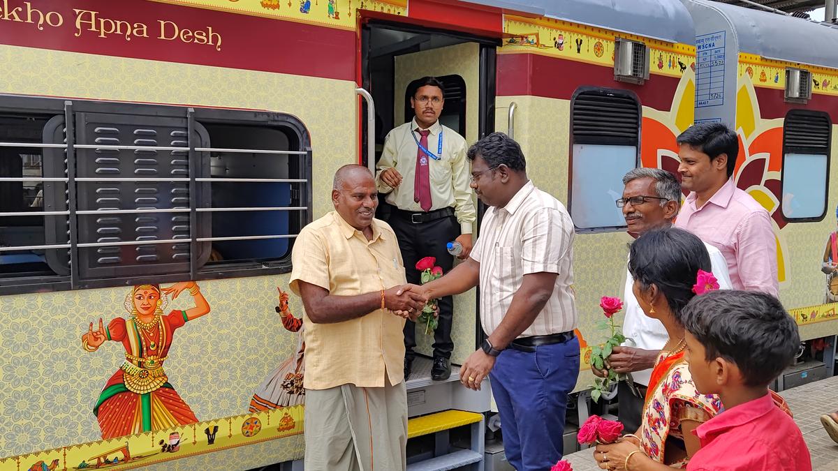 Bharat Gaurav ‘Punya Teerth Yathirai’ tourist train arrives in Tiruchi ...