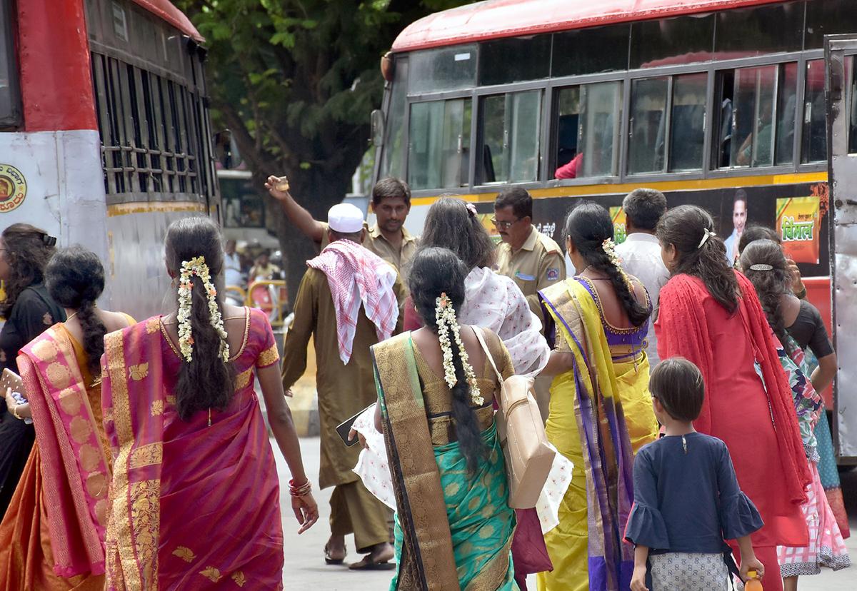 Free Bus Journey For Girls In Karnataka How Does Shakti Scheme Work