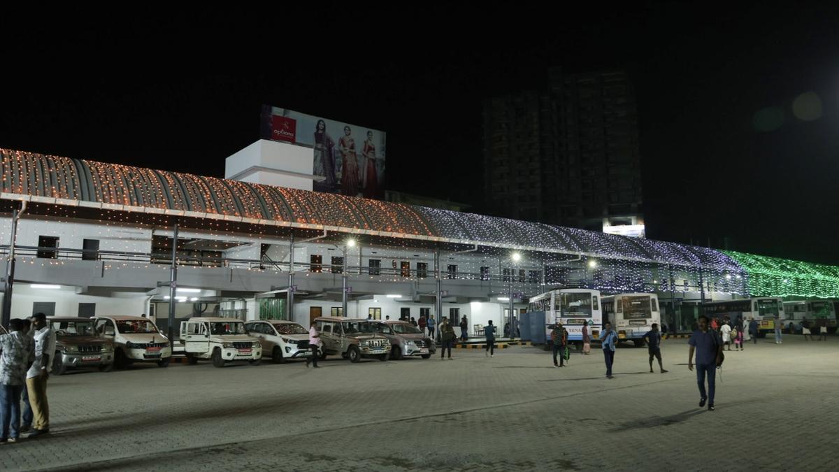 KSRTC’s bus terminal building at Aluva inaugurated - The Hindu