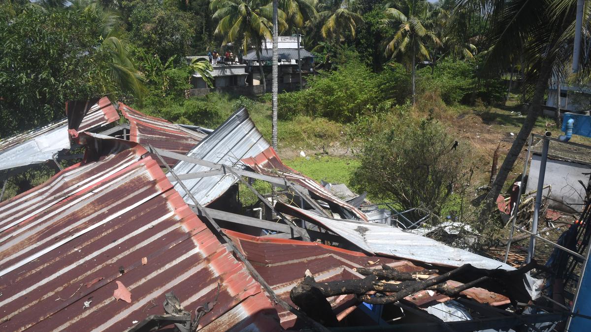 Houses ripped apart and left uninhabitable in Thripunithura explosion ...