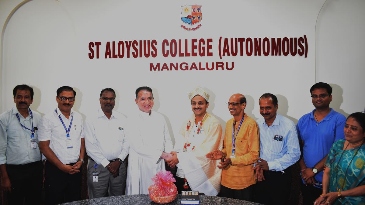 Energy Swaraj Yatra of Chetan Singh Solanki reaches NIT-K - The Hindu