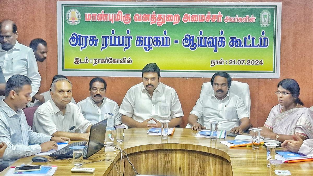 Talks with Arasu Rubber Corporation workers successful, says Forest ...