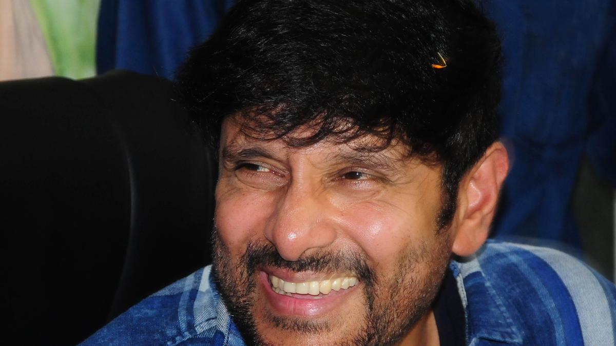An ‘O Podu’ for Kollywood’s own evergreen star: Vikram - The Hindu