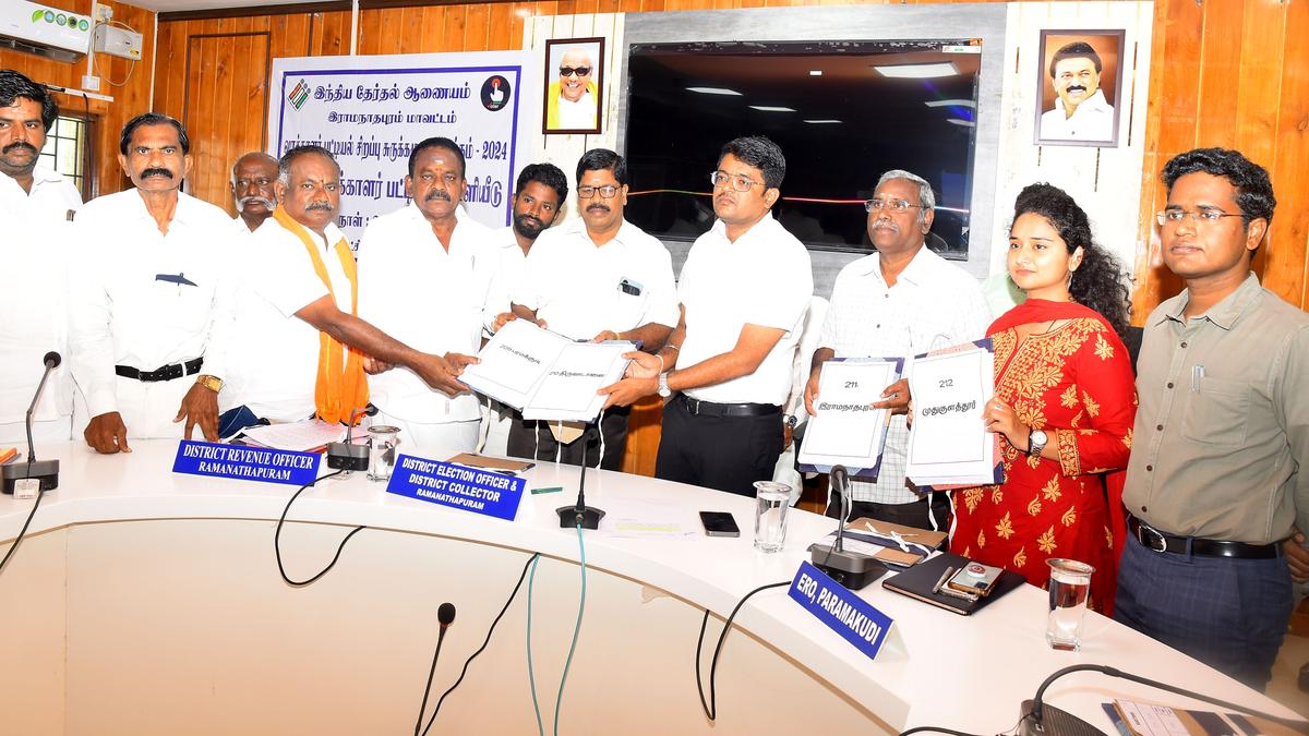 Final electoral roll released by Collector in Ramanathapuram - The Hindu