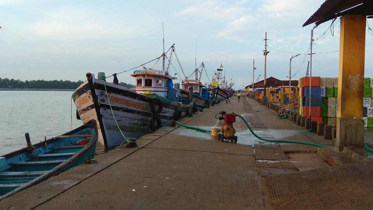 Shipping Ministry gives approval to building coastal berth at Gangolli ...