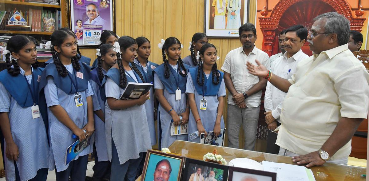 Government school students watch Assembly proceedings in Puducherry ...