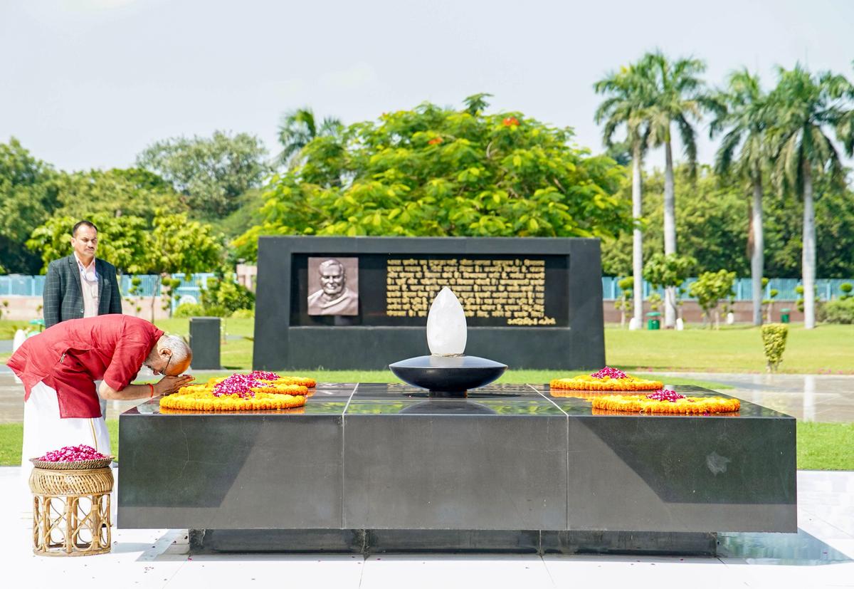 C. P. Radhakrishnan takes oath as 15th Vice-President of India - The Hindu