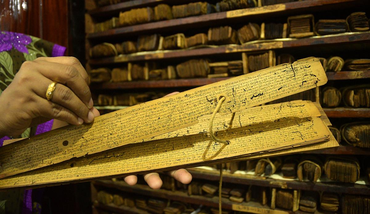 Sarasvati Mahal Library in Thanjavur declared a ‘library of historical ...