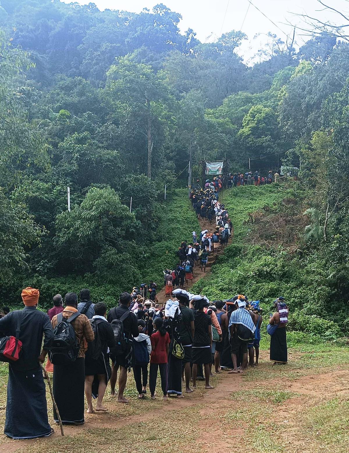 Ayyan app for assistance to Sabarimala pilgrims downloaded 1.71 lakh ...