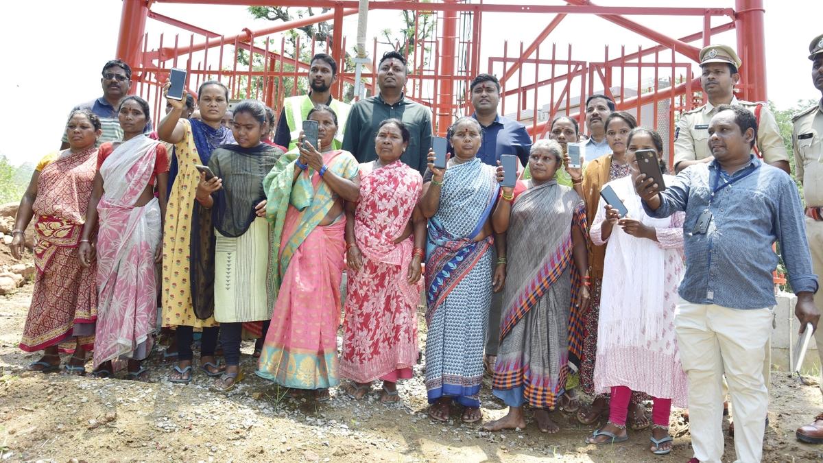 Tribal people in jubilant mood with mobile connectivity in Parvatipuram ...