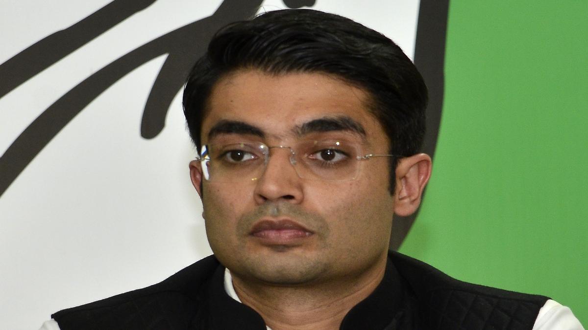 Congress spokesperson Jaiveer Shergill quits party, says sycophancy is ...