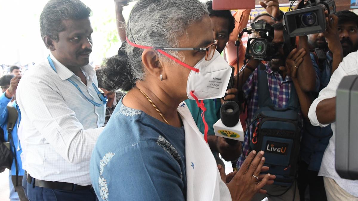 Probe begins into Ambasamudram custodial torture case - The Hindu