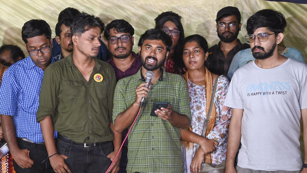 Kolkata rape and murder case: Resident doctors hold fresh meeting with ...