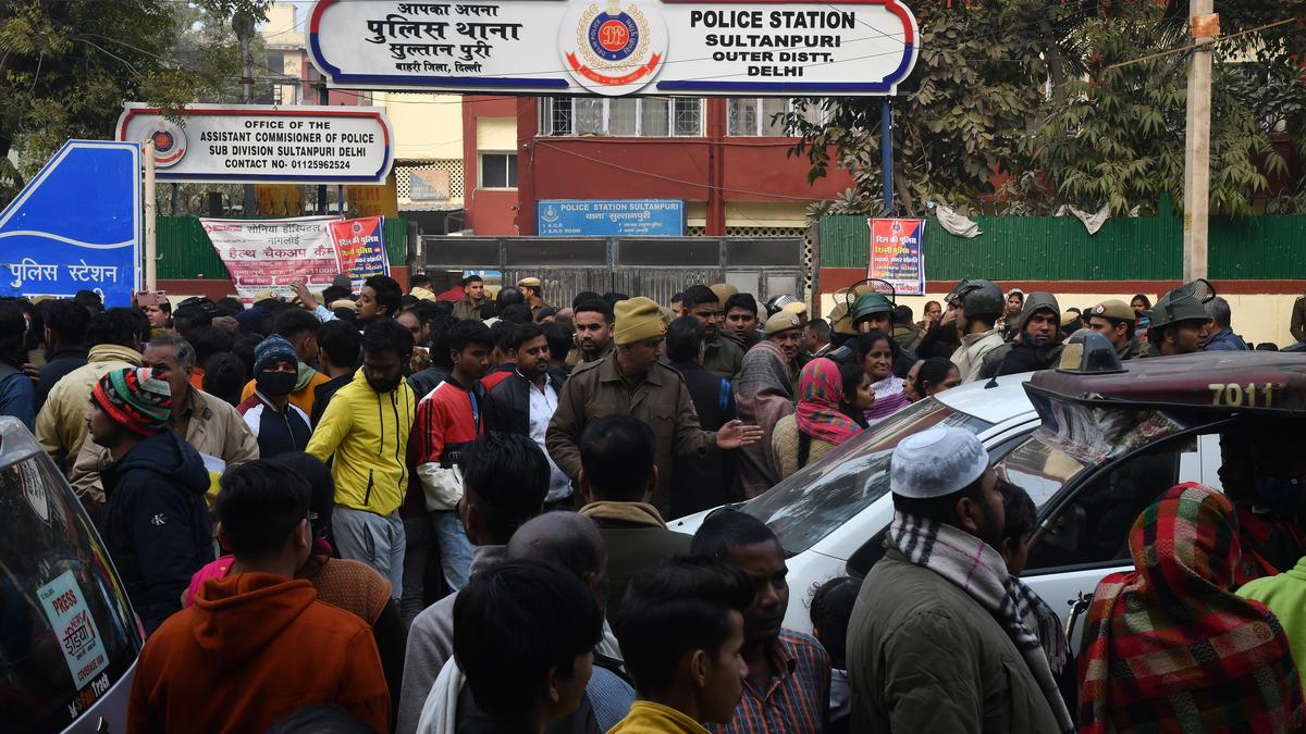 Delhi hit-and-run case: Police trace victim’s companion - The Hindu