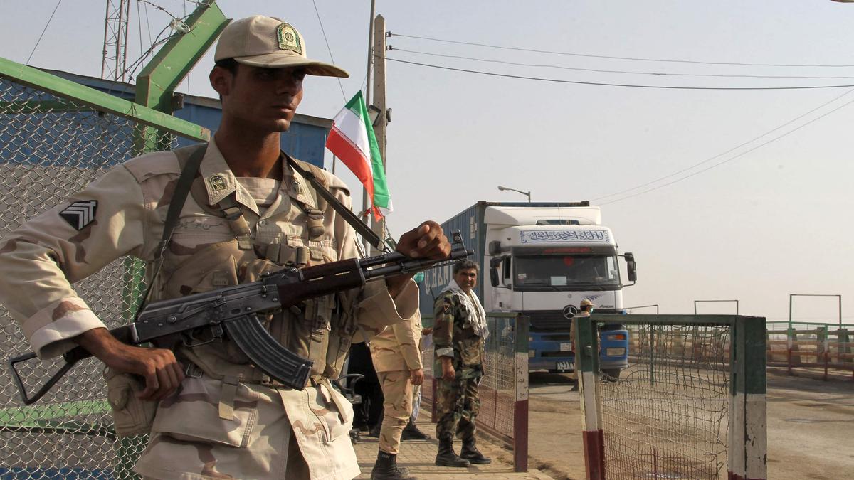 One dead in clashes between Taliban, Iran border forces -Afghan police ...