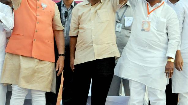 Umesh Katti: A colourful, controversial leader - The Hindu