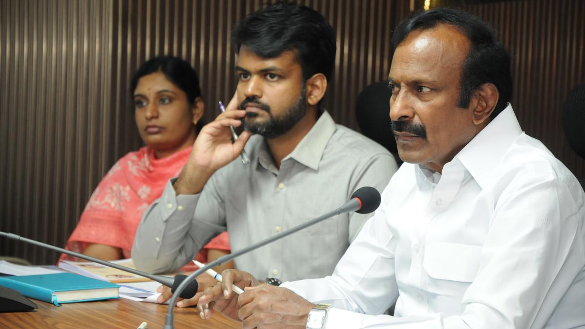 Minister asks officials to expedite testing of Athikadavu - Avinashi ...