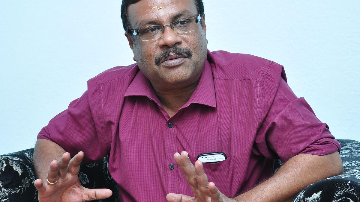 Actor M. Ilavarasu tenders unconditional apology before Madras High ...