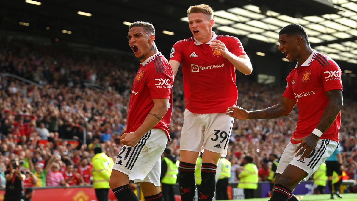 Marcus Rashford scores two as Manchester United beat Arsenal 3-1 - The ...
