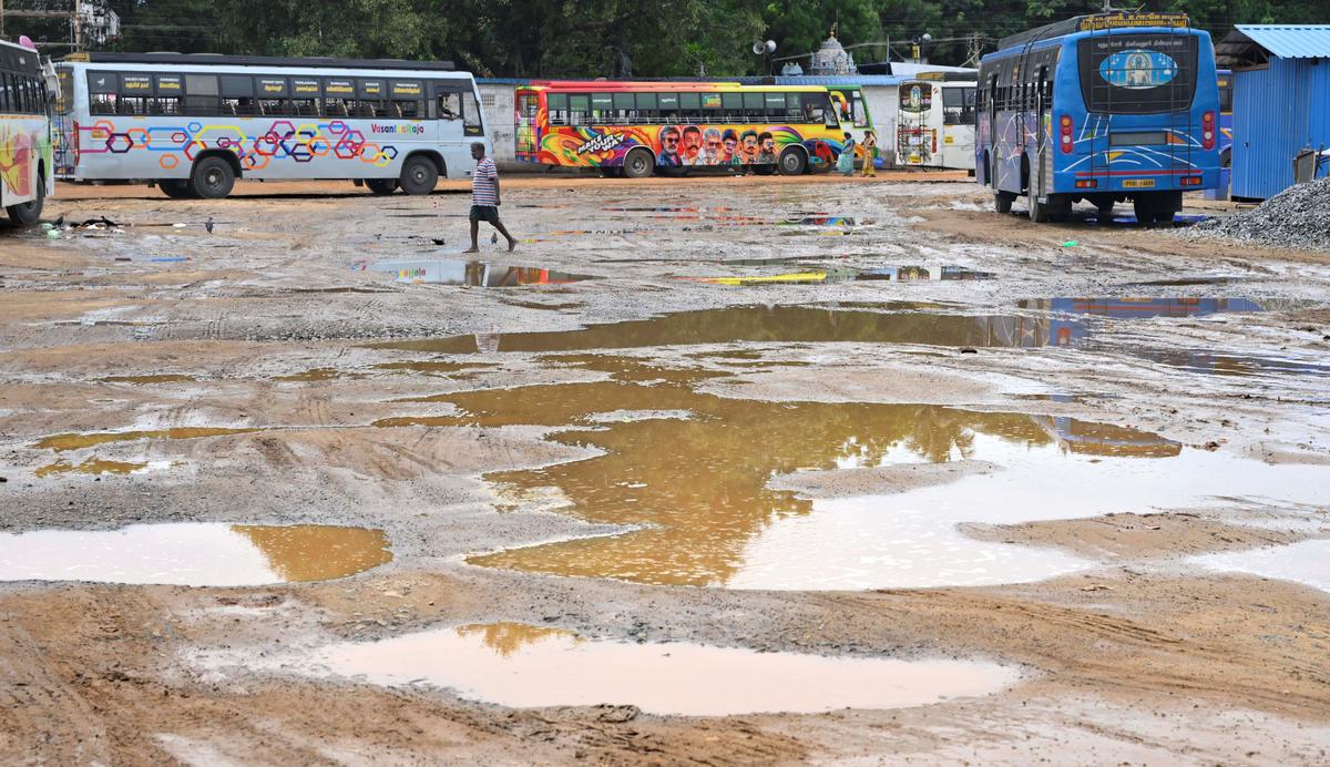 Temporary bus stand in Puducherry’s AFT ground turns slushy after ...