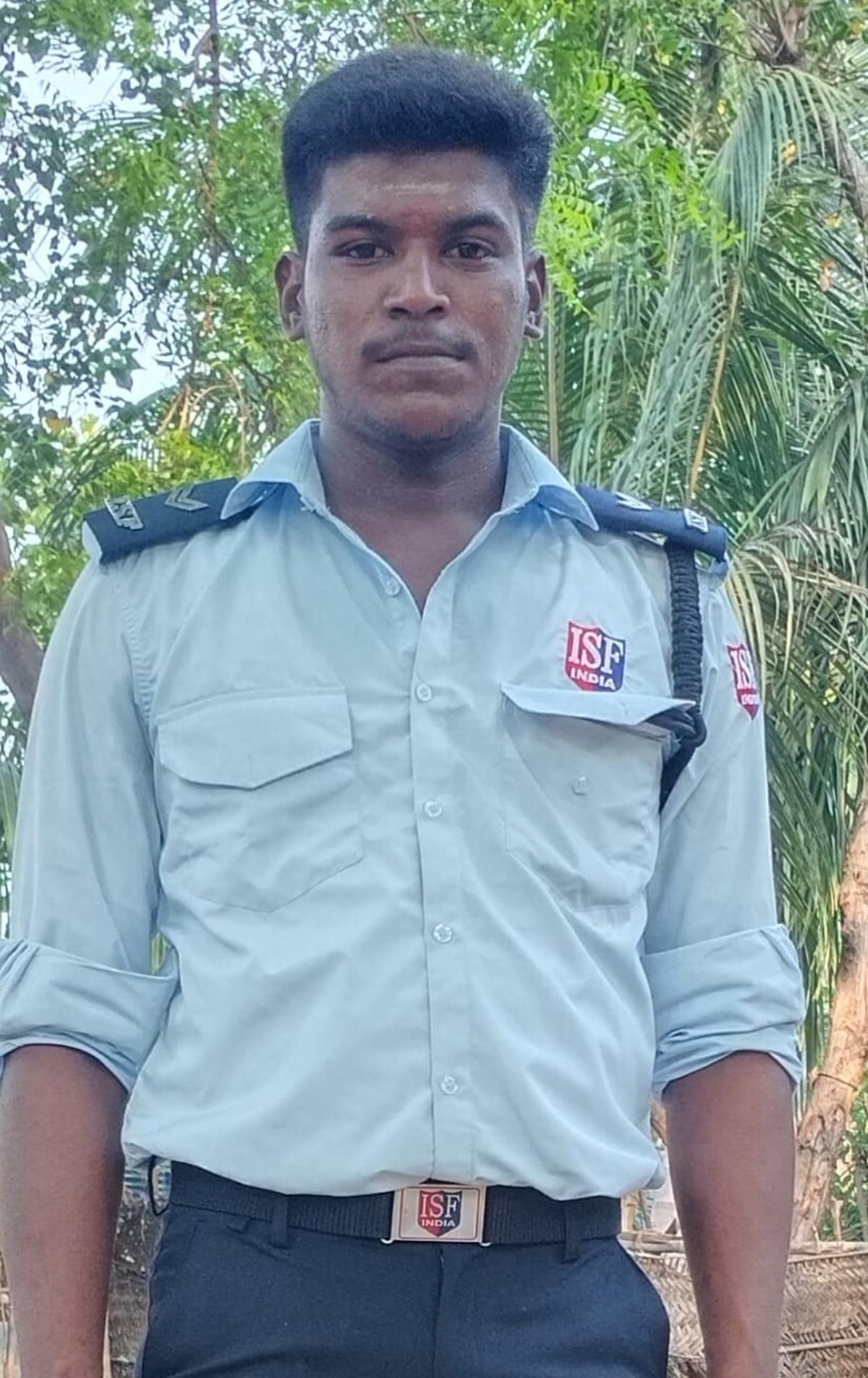 Family alleges custodial death of temporary security worker in Sivaganga - The Hindu