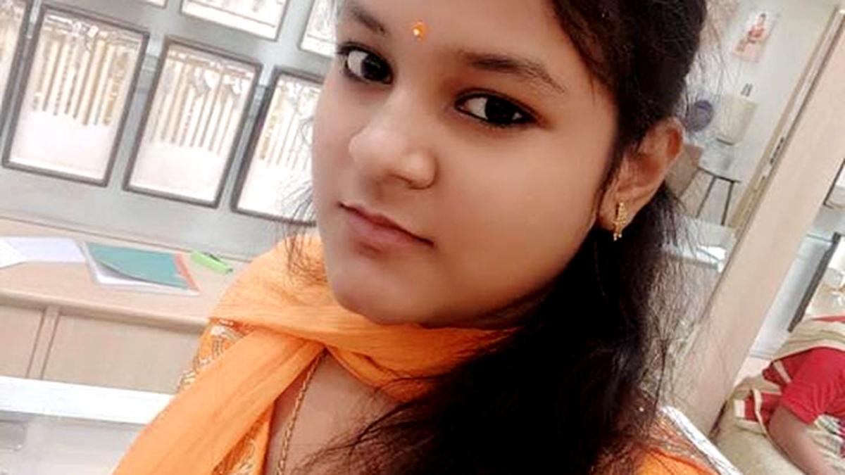 CB-CID plans custodial interrogation of Sathish in Sathyapriya murder case - The Hindu