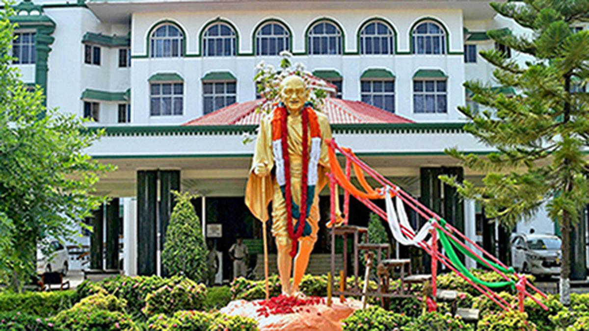 Madras High Court takes serious view of fake temple websites - The Hindu