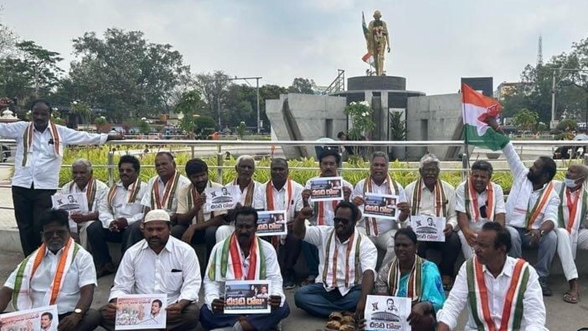 Congress activists in Chittoor protest disqualification of Rahul Gandhi ...