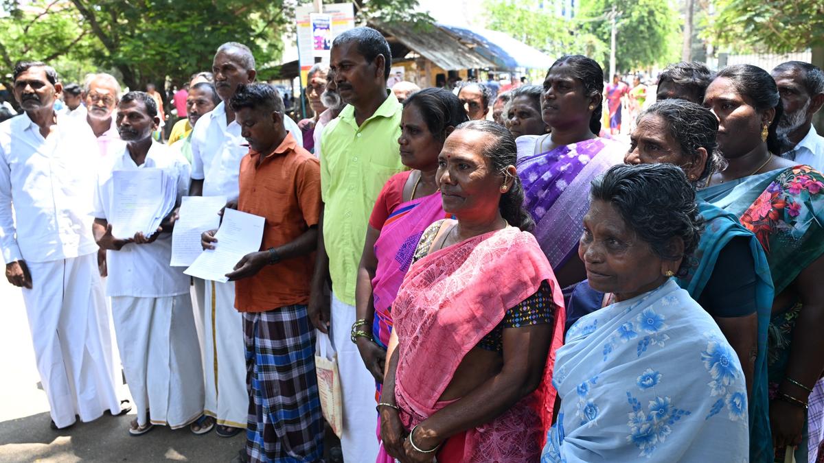 Residents of Pichai Moopan Valasai demand correction of village name in ...