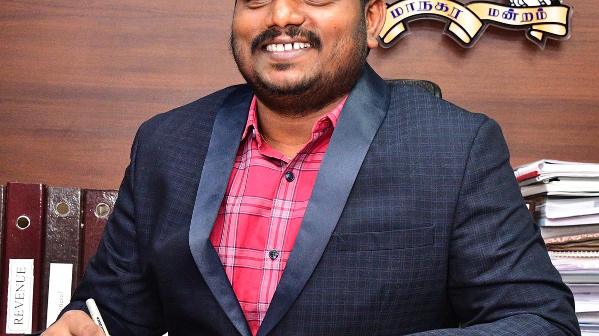 New Corporation Commissioner assumes office in Coimbatore - The Hindu