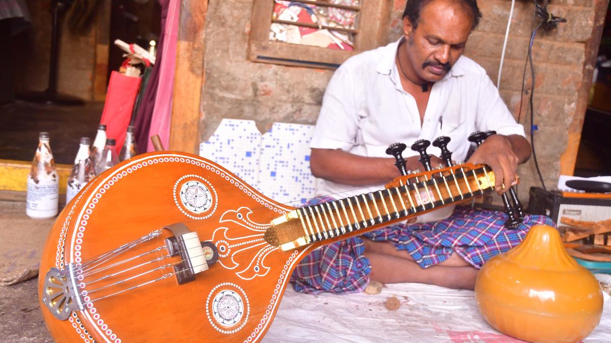 Neglected Nuzvid veena makers struggle to make ends meet - The Hindu